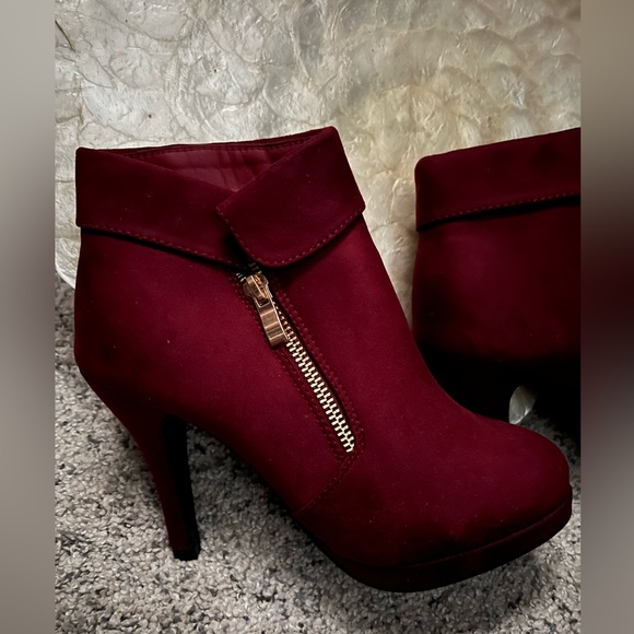 TOP Moda | Shoes | Nib Top Moda Suede Bootiesheels With Side Zip | Poshmark